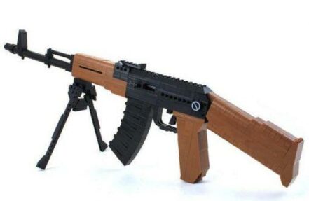 AK-47 Assault Rifle - 617 Pieces - BrickArmyToys