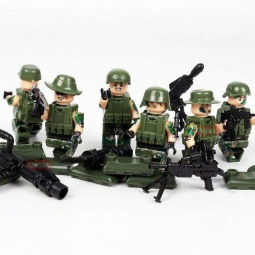 WW2 US Soldiers 6 Minifigures Pack with Weapons & Cannons - BrickArmyToys
